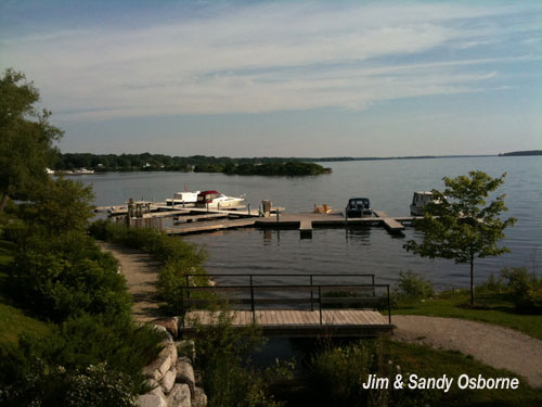 Elgin Bay Club Condominium - Photos by the residents
